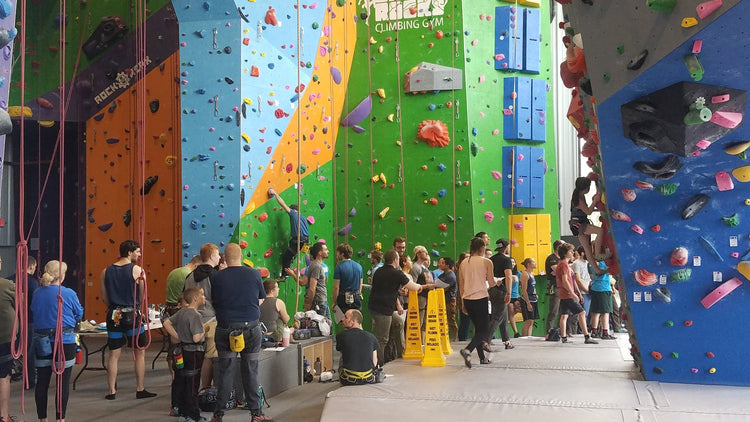 9 Rock Climbing Terms You'll Hear in an Indoor Rock Climbing Gym – On ...